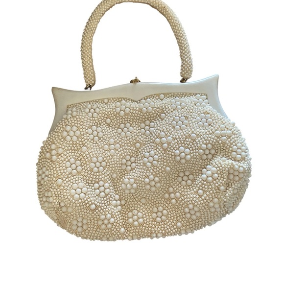 Bags | Vintage 196s Cream Beaded Enamel Gold Color Hardware Purse ...